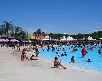 AquaBeat | A maior praia artificial de Minas Gerais